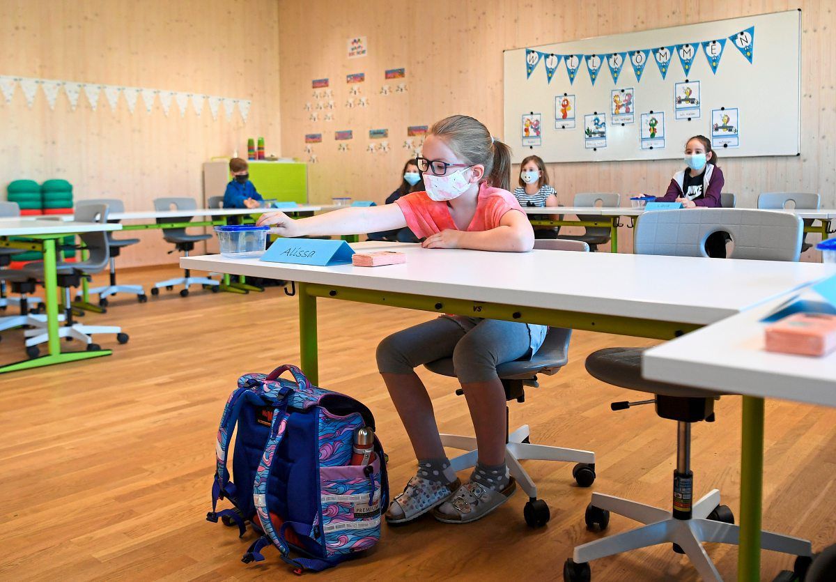 Schule und Corona: Popanz Maske - Lisa Nimmervoll - derStandard.at ...