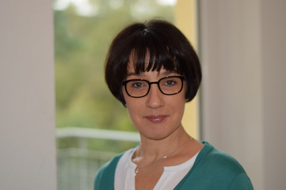 Schreibtrainerin: "Wer ein Problem aufschreibt, fühlt sich befreit" - Gesundheit - derStandard ...