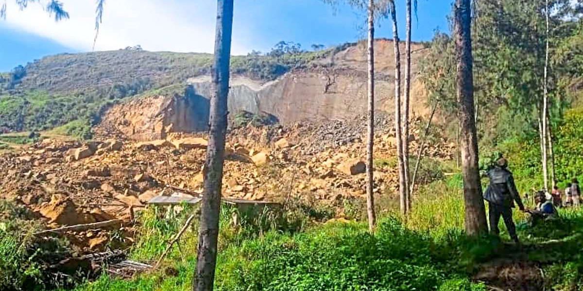 Mehr als 670 Tote nach Erdrutsch in Papua-Neuguinea befürchtet ...