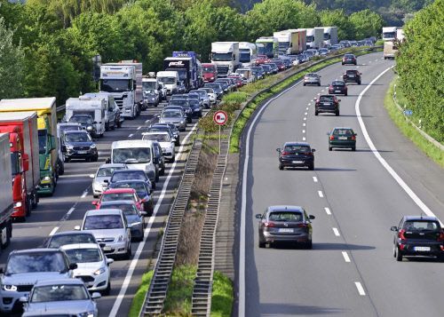 Zu Pfingsten wird's auf den Straßen wieder rundgehen - Reisen aktuell ...