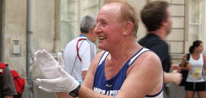 Laufschuhhändler Tony Nagy: Abschied von einer Legende - Rotte rennt ...