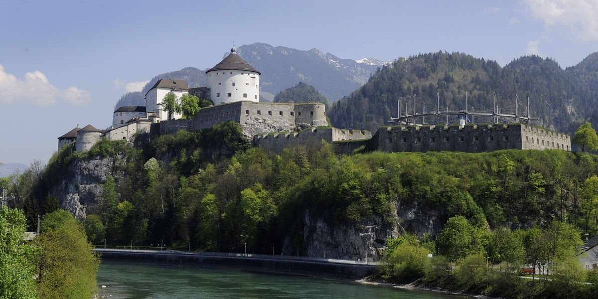 Kufstein and the end of organized hero worship - vacation in Austria ...