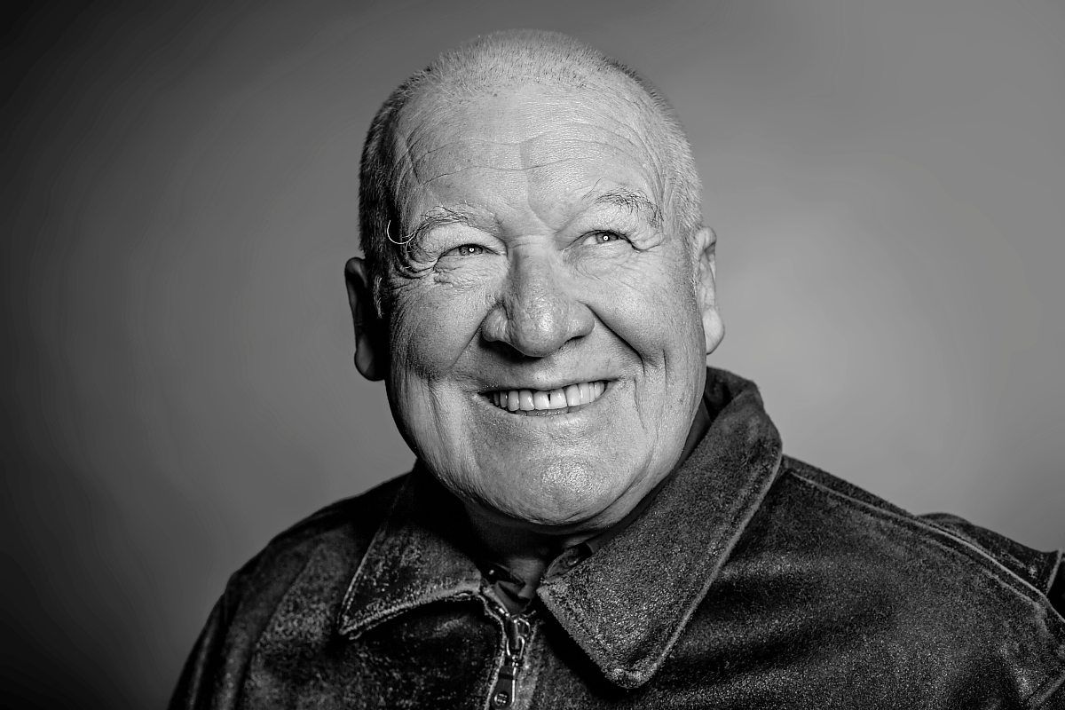 Wilfried mit neuem Album: Ein Grinsen gegen die Wehleidigkeit - Musik ...