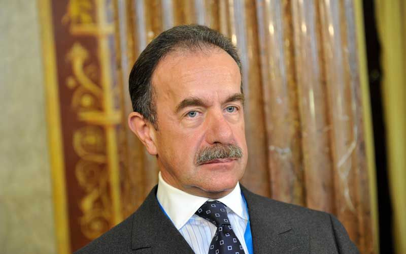 Investor Heinrich Pecina: Große Geschäfte nach Gutsherrenart - Etat ...