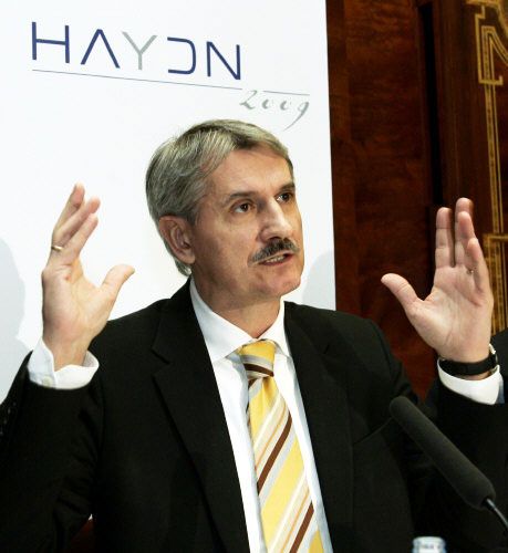 Walter Reicher: "Kooperation ja, Einmischung nein" - Musik ...