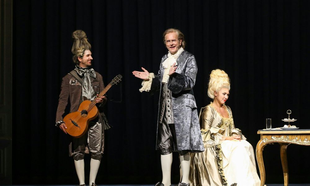 Wiener Volksoper: Harald Schmidt als Late-Night-Ludwig - Bühne ...