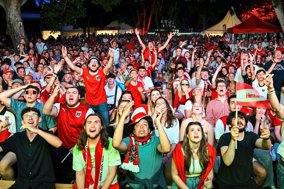 You'll Never Watch Alone: Wo es in Wien Public Viewings zur Fußball-WM ...