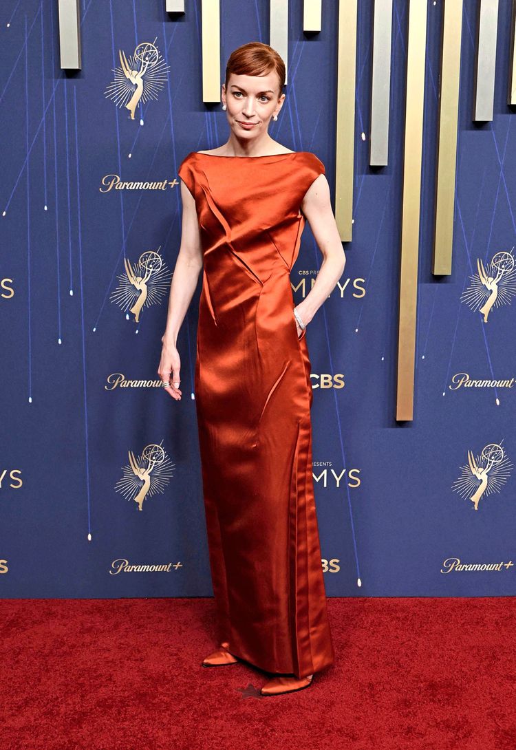 Puffärmel und Bling-Bling: Die besten Looks bei den Emmys - Mode ...