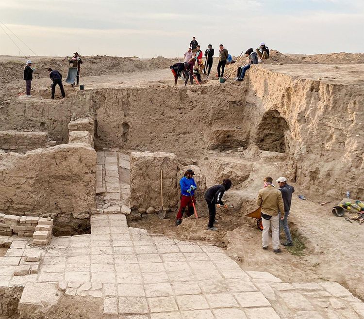 Einzigartiges Relief im assyrischen Königspalast von Ninive entdeckt ...