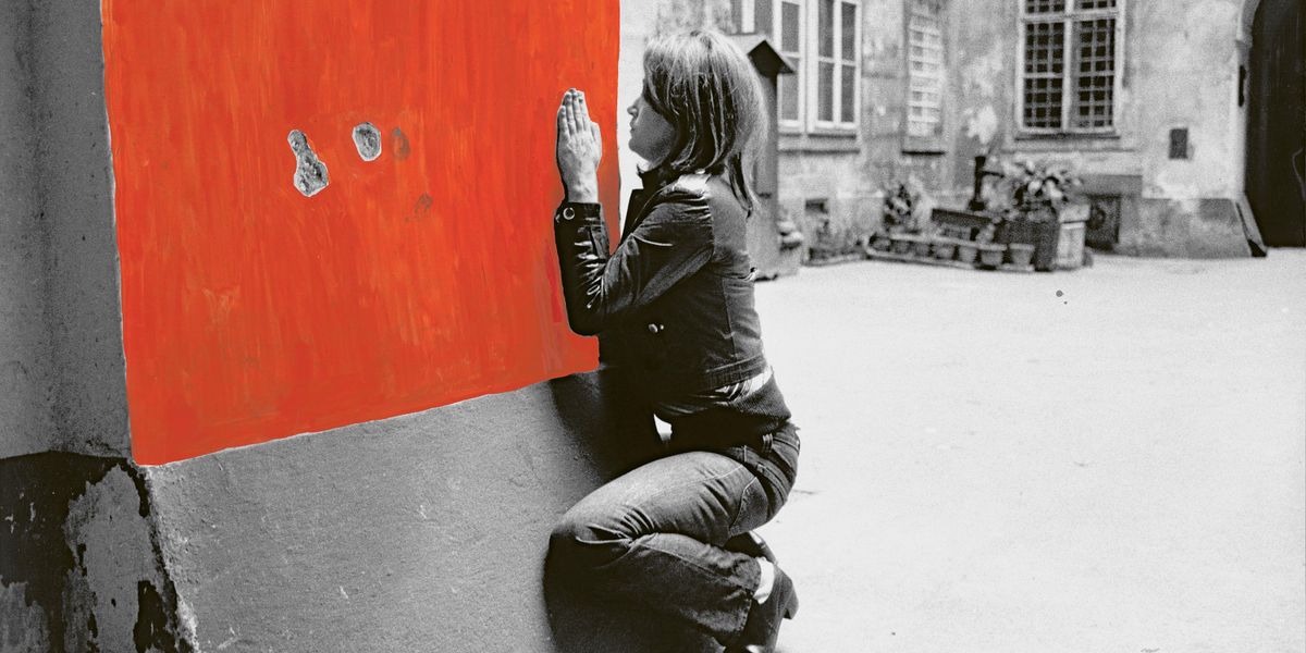 Neue Einblicke ins Werk der feministischen Pionierin Valie Export - Bildende Kunst - derStandard ...