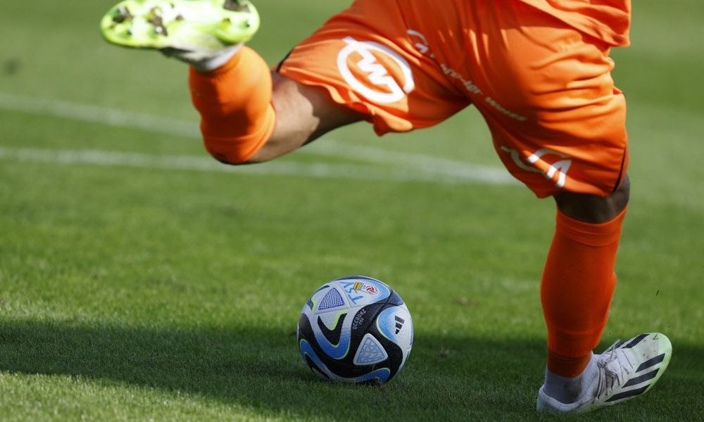 Bregenz und Ried halten Abstand auf Leader GAK konstant - Fußball ...