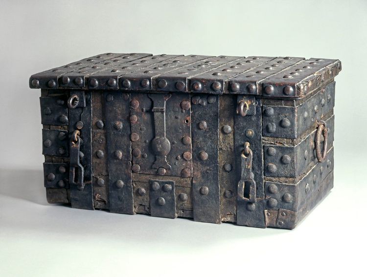 Was bedeutet Schuld? 20 Museumsobjekte zu einer großen Frage - Kultur - derStandard.de › Kultur