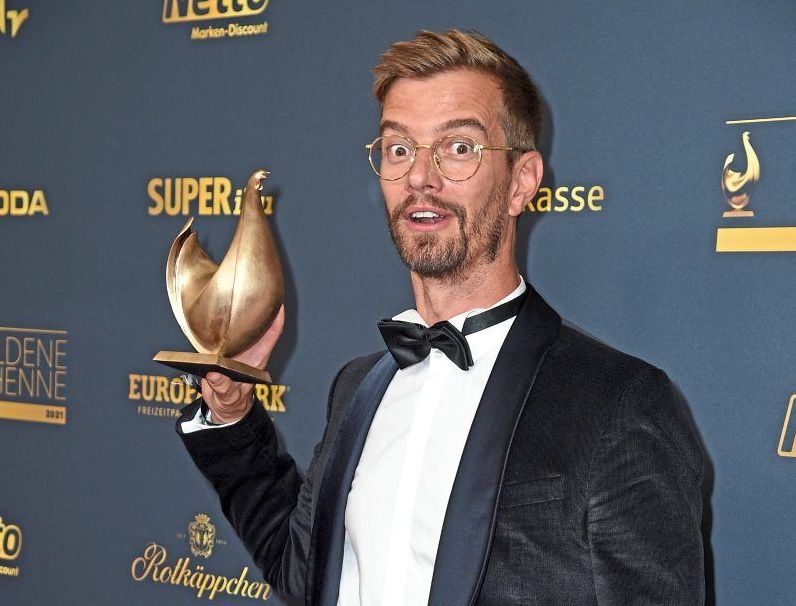 Joko Winterscheidt produziert neue Show für Amazon Prime Video - Medien ...