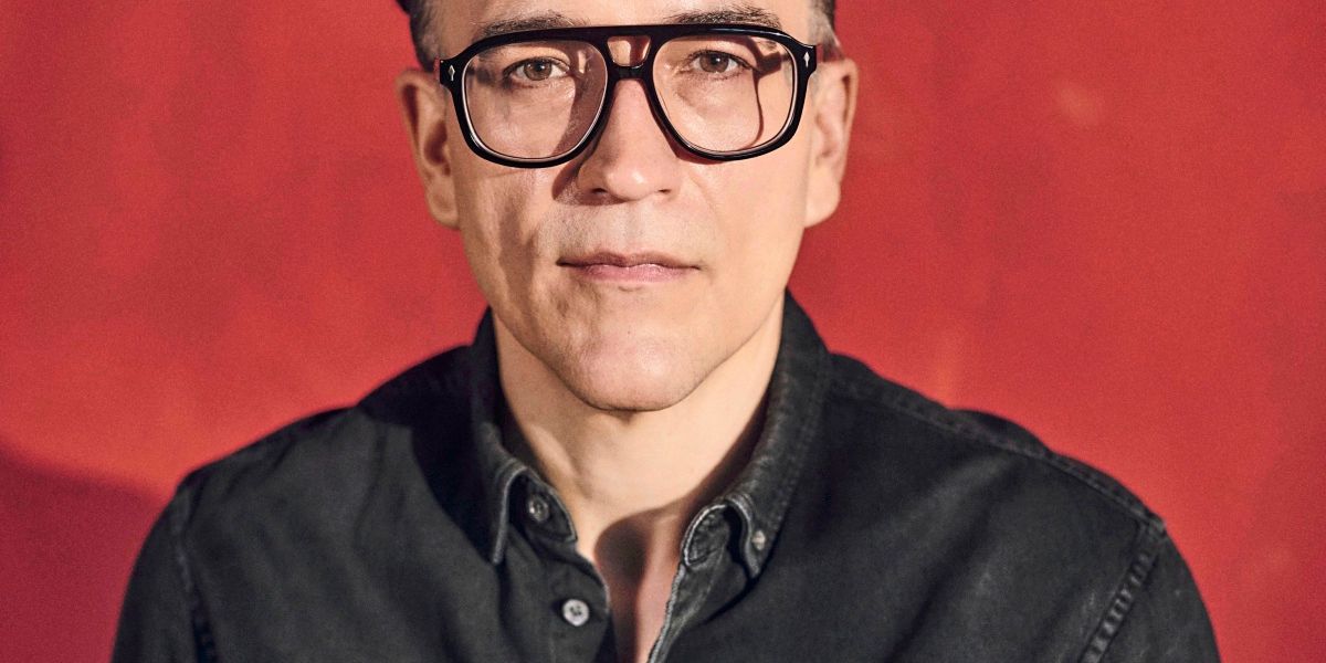 Botschaft der Liebe: Daniel Schreiber predigt gegen Krisen Freundlichkeit - Literatur ...