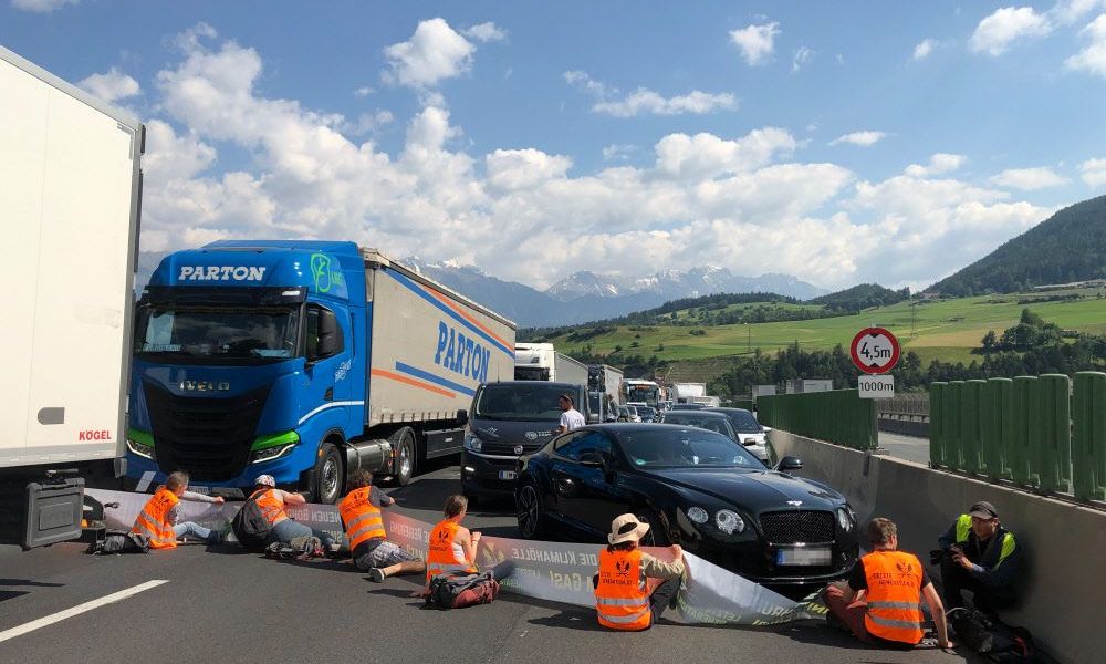 Staatsanwaltschaft erkennt keine gerichtlich strafbare Handlung der ...