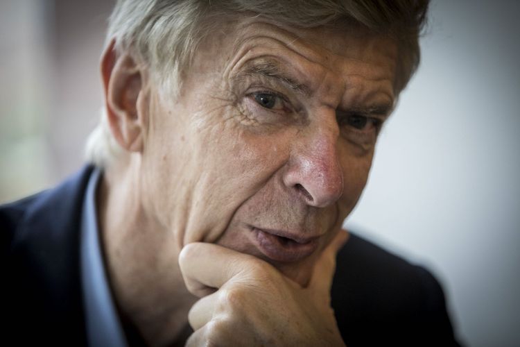 Gendoping und Strafboxen: Wie Fußball 2050 sein könnte - Fußball ...