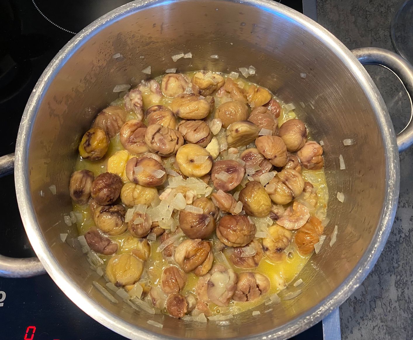 Rezept: Vegane Maronisuppe - Vegetarische Rezepte - derStandard.at ...