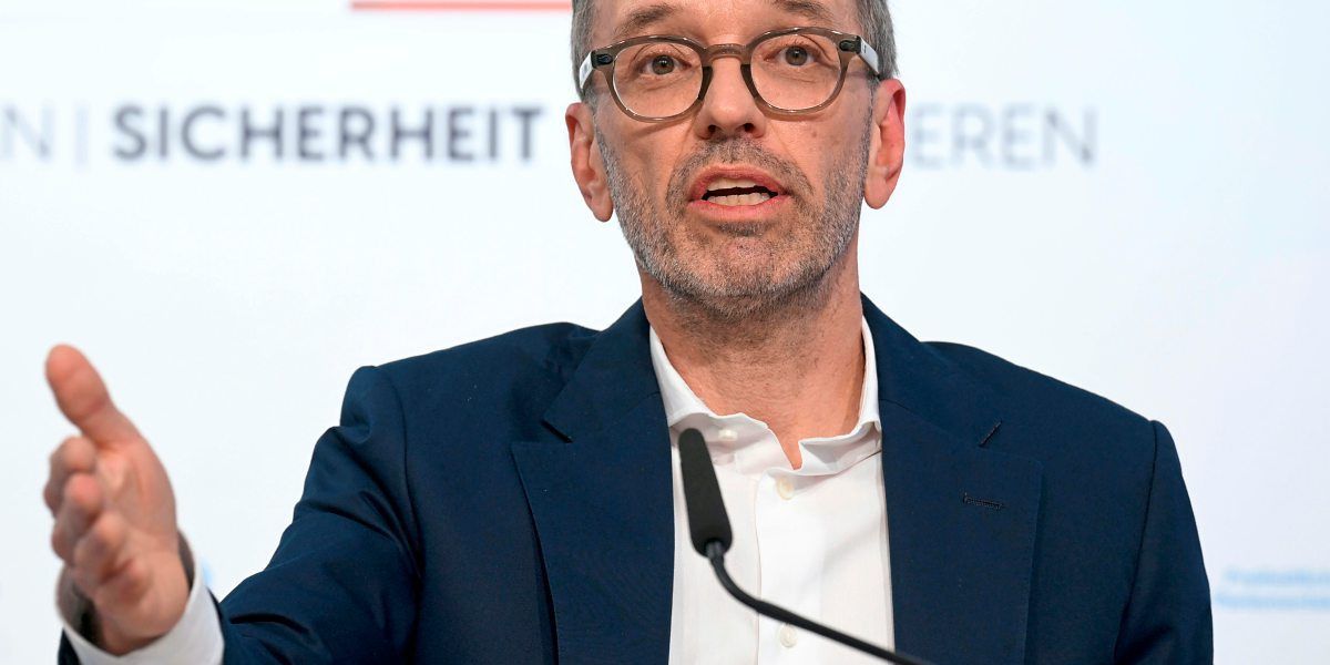 Kickl will im Fall von FPÖ-Regierung nur Zweierkoalition - FPÖ ...