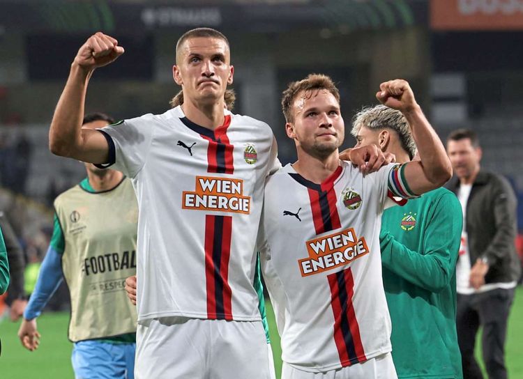 Rapid bleibt mit 3:0-Sieg beim FC Petrocub in der Conference League ...