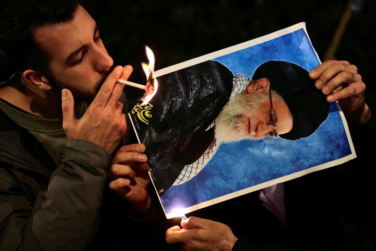 Neffe von Ayatollah Khamenei: "Trump ist ein Pokerspieler ohne Plan" - Iran - derStandard.at ...