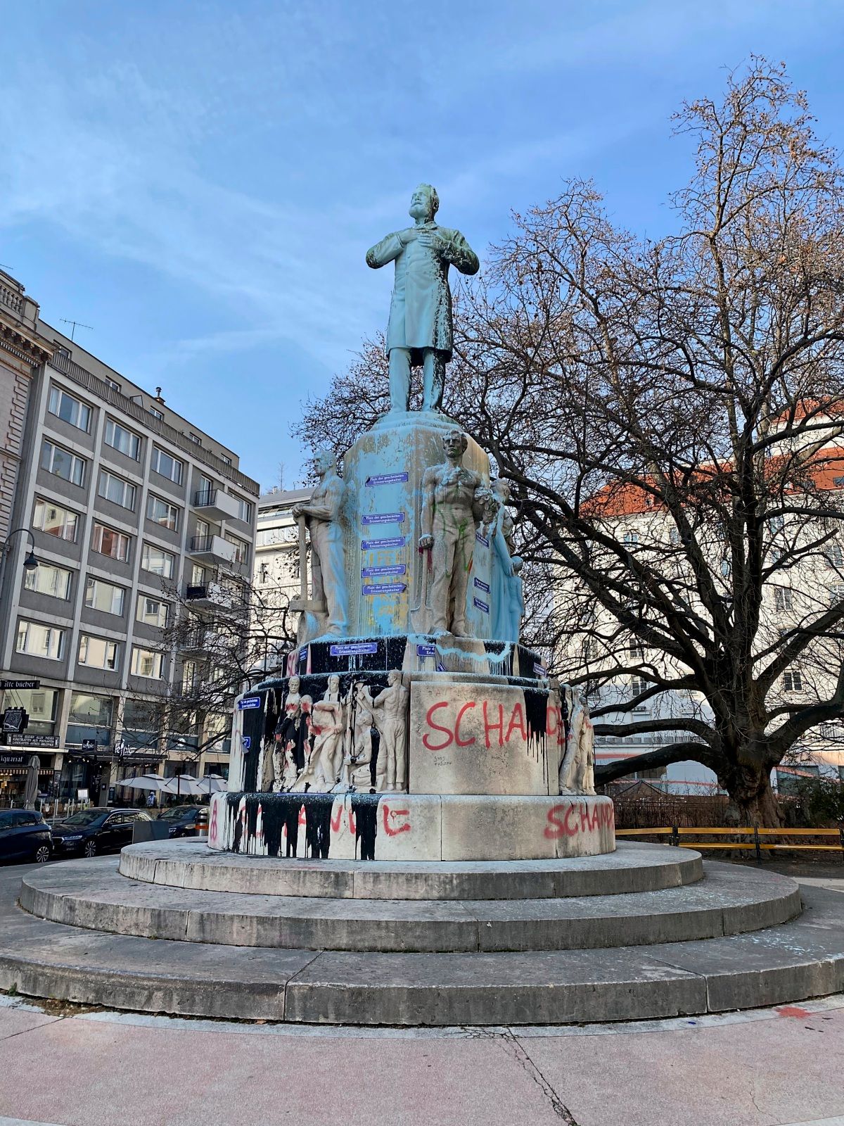 Wiener Lueger-Denkmal wird erst 2026 um 3,5 Grad gekippt - Wien ...