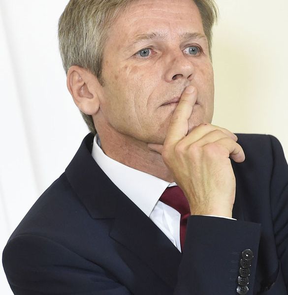 Josef Ostermayer: Verteilen und herrschen - Kulturpolitik - derStandard ...
