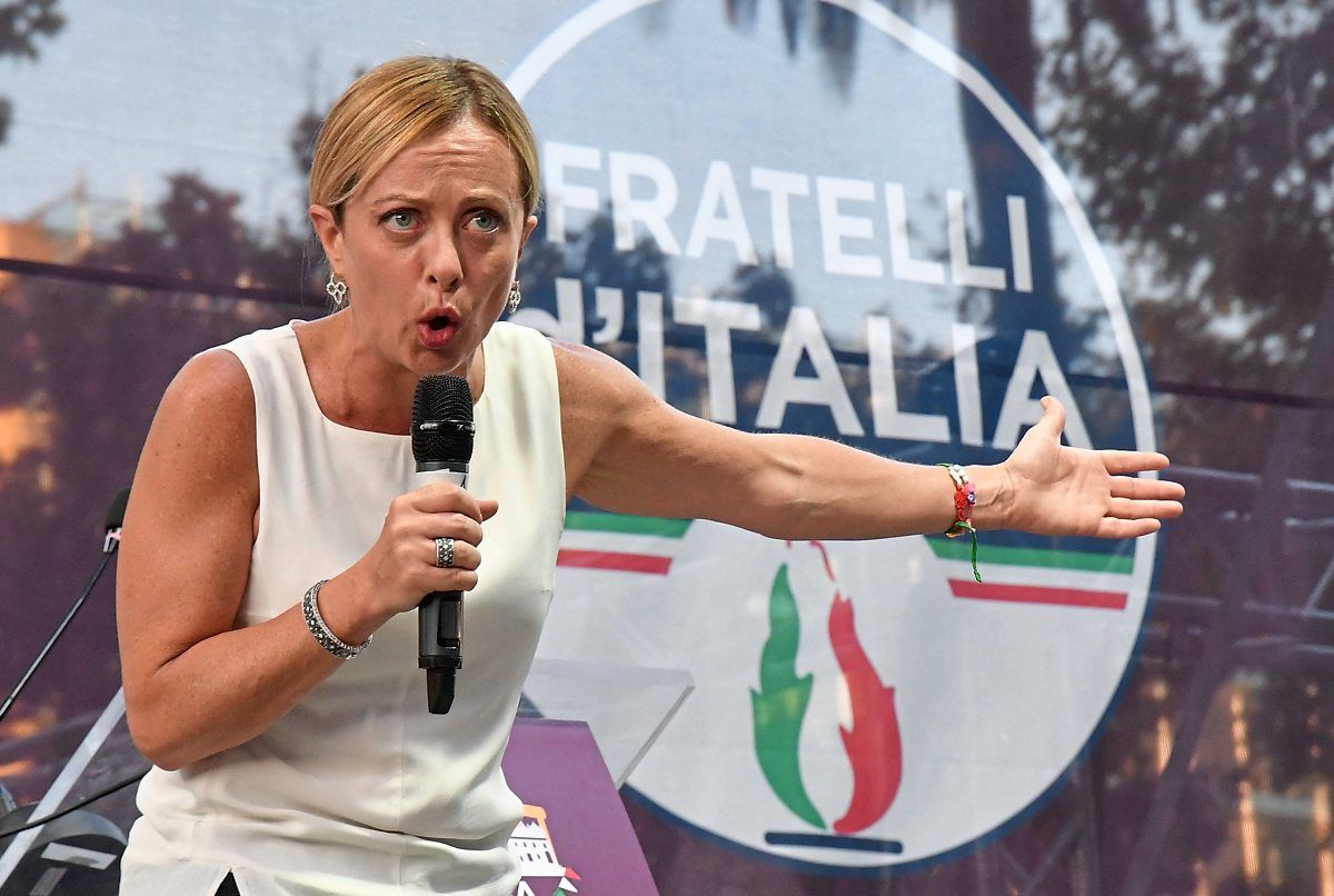 Faschismusvorwurf: Giorgia Meloni und die "Brüder Italiens" - Europa ...