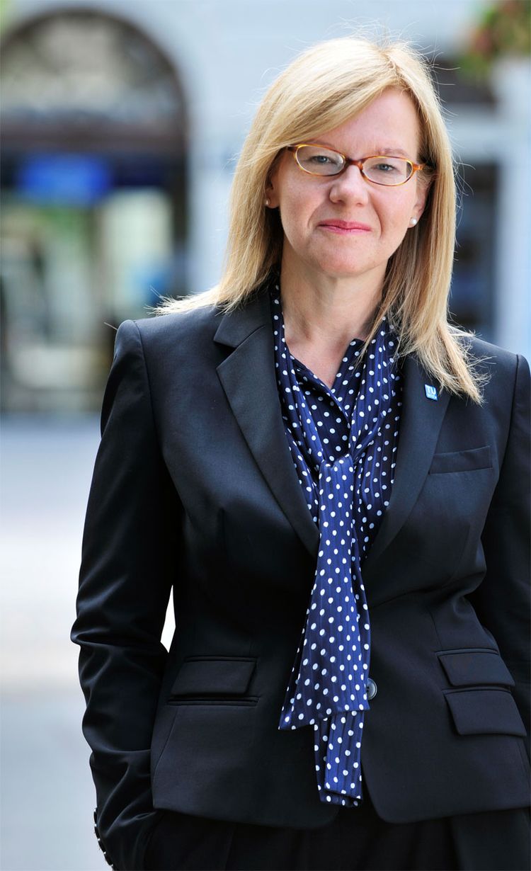 Männer fürchten sich, Frauen steigen langsam auf - Digitalisierung ...