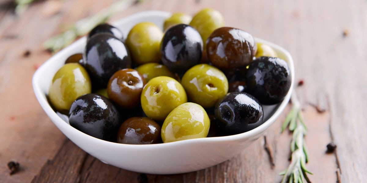 Schwarze Oliven enthalten oft krebserregendes Acrylamid - Ernährung ...