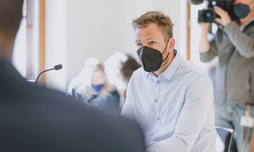 Snowboarder Benjamin Karl nach tödlichem Autounfall verurteilt - Mehr ...