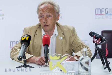 BP-Wahl: "Kompromissloser" Rosenkranz und weitere Konkurrenz von rechts ...