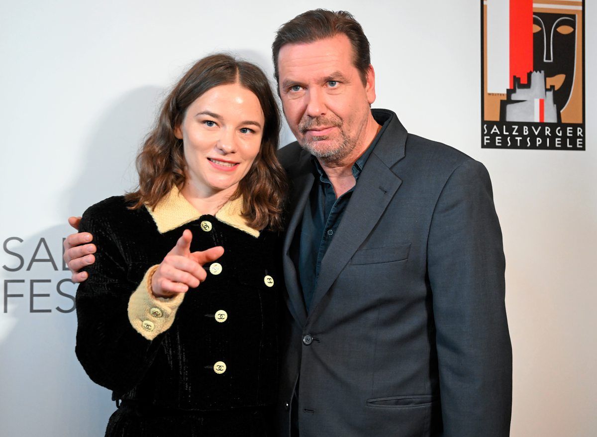 Valerie Pachner: "Die Buhlschaft muss nicht weiblich sein" - Theater ...