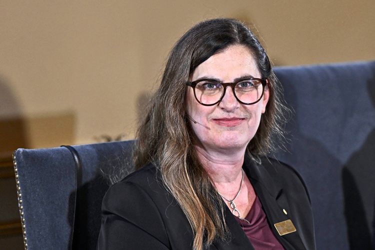 Die erste Frau an der Spitze der "Nobelpreis-Akademie" heißt Ellen ...