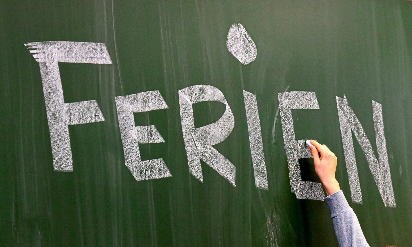 Kinderbetreuung: Schrecklich schöne Ferien - Beate Hausbichler ...