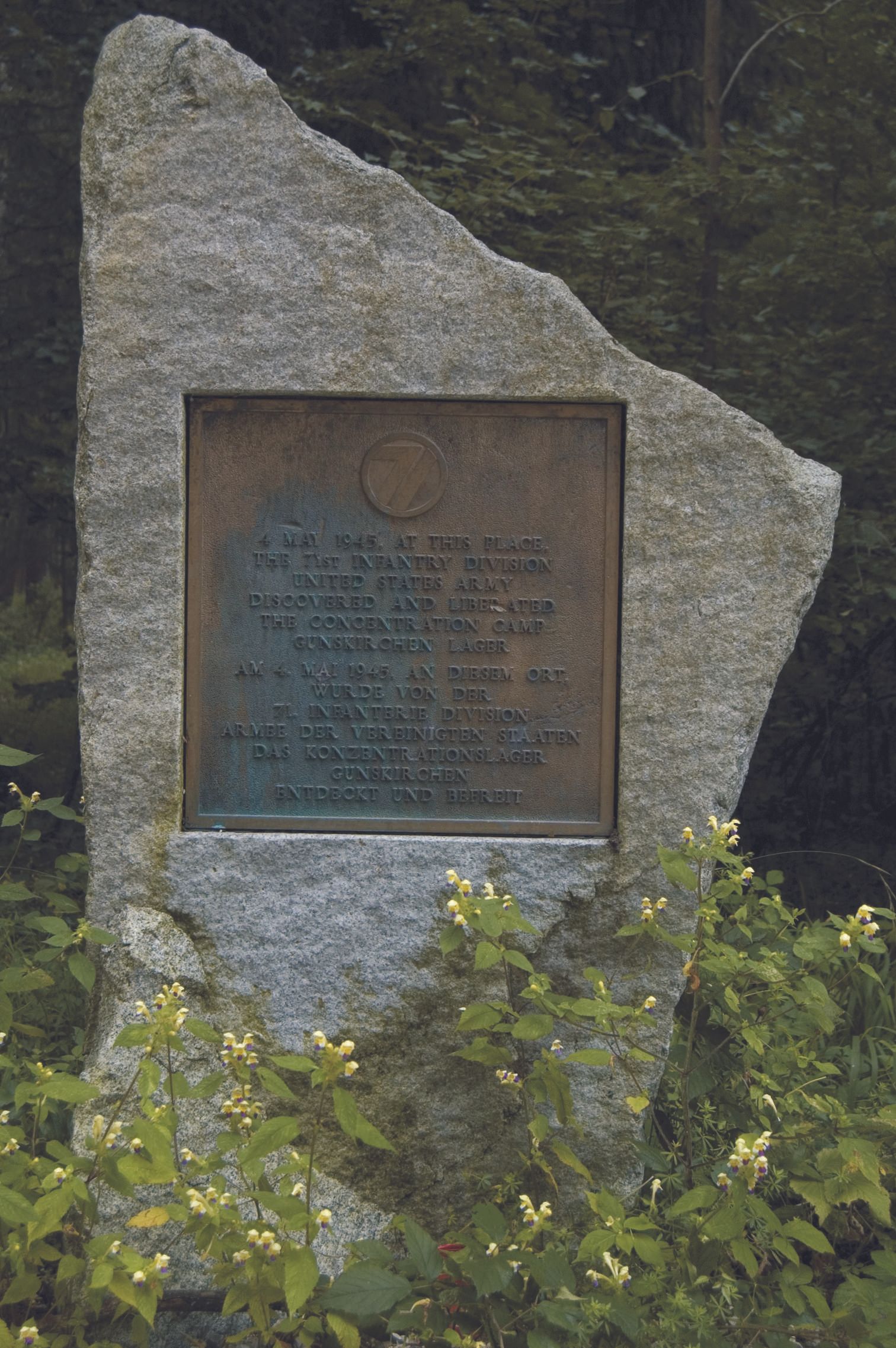 Gunskirchen: Mauthausen-Komitee kauft Waldstück, in dem KZ-Außenlager ...