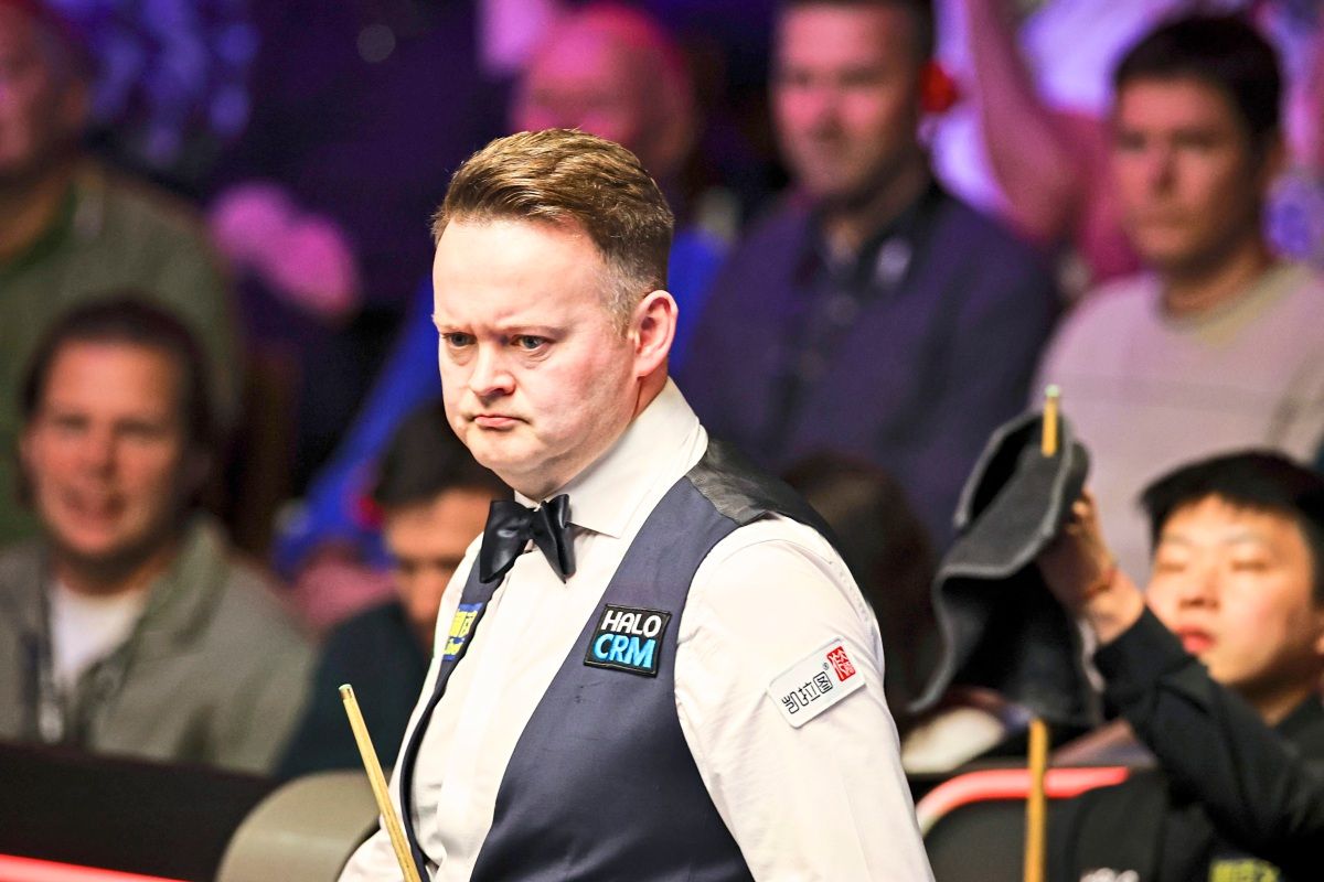 Murphy stürzt den amtierenden Snooker-Weltmeister und trifft auf ...