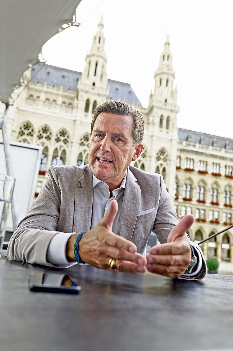 Vielfalt und Leben Sir Karl Poppers - Welt - derStandard.at › Wissenschaft