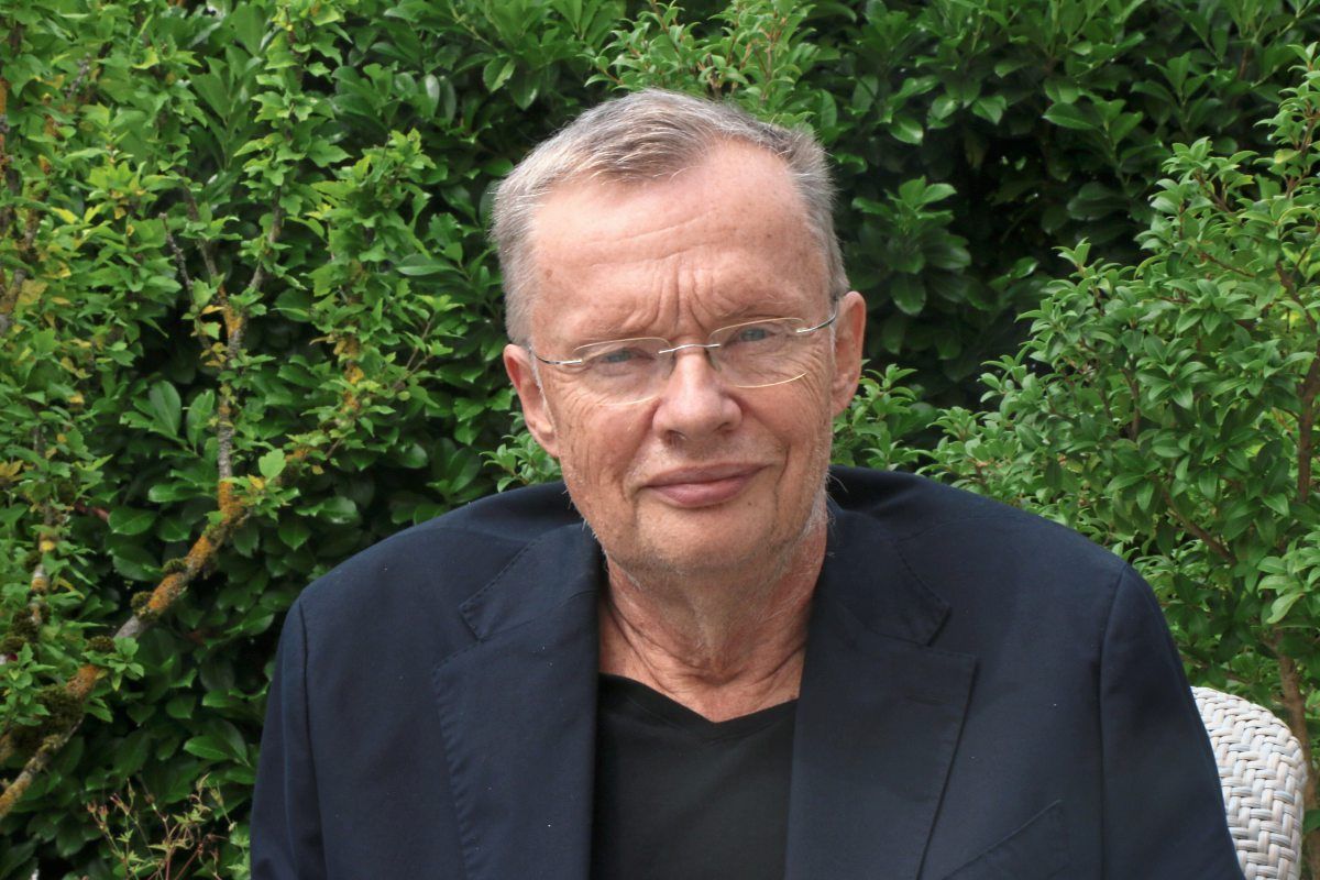 Stuhlgang gegen Größenwahn: Worauf die mittelalterlichen Päpste ...