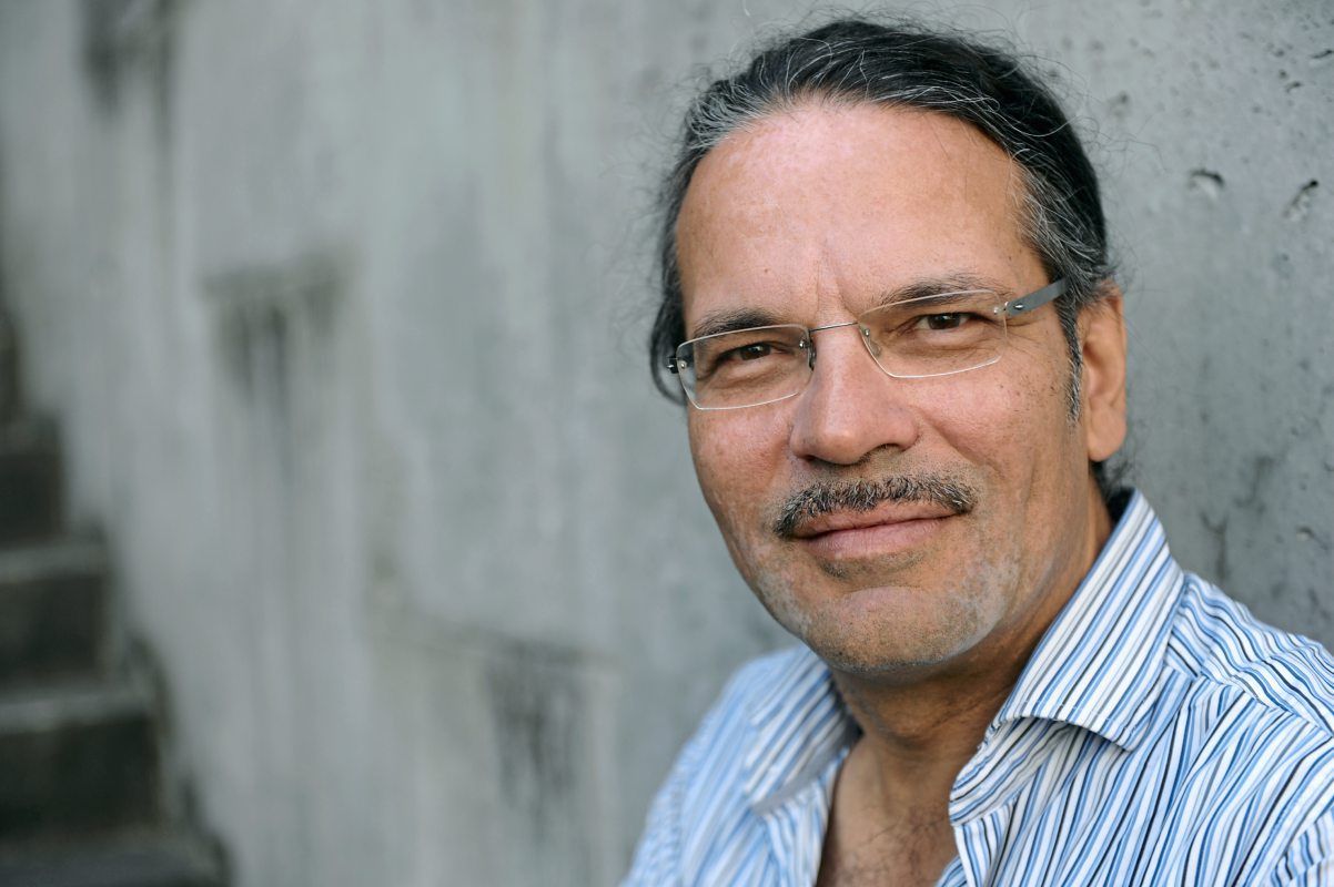 Philosoph Robert Pfaller: "Man diszipliniert uns, um uns einzuschließen ...