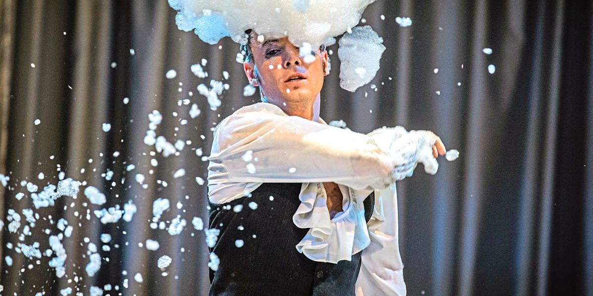 Gerhard Polt, die Gebrüder Well und Die Toten Hosen begeistern in Wien ...