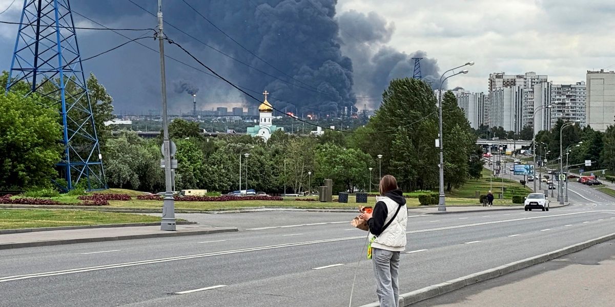 Dichte Rauchschwaden über Russlands Hauptstadt nach ukrainischem ...
