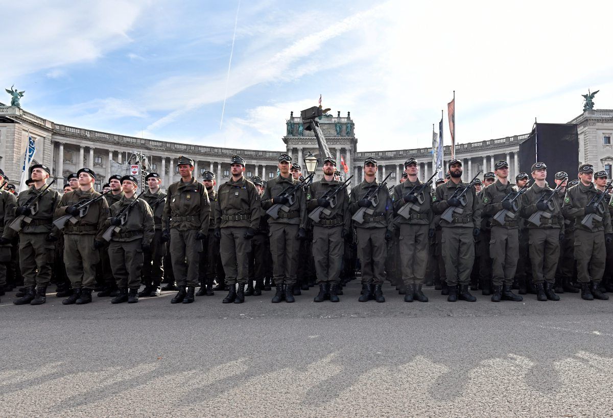 Bundesheer schränkt militärische Aufgaben massiv ein - Heer ...