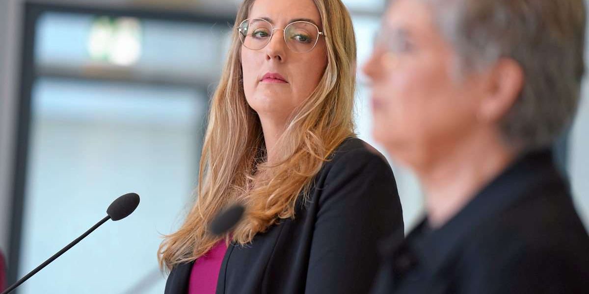 Deutsche Milliardenpakete: Merz muss noch viel lernen - Birgit Baumann ...
