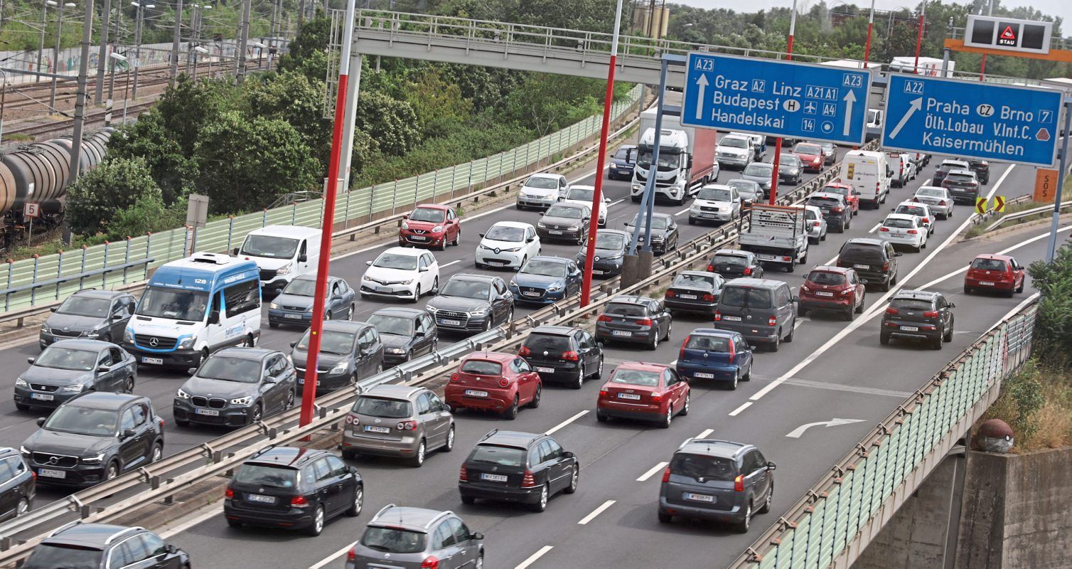 Der Kampf der mächtigen Allianz um den Lobautunnel - Wien - derStandard ...