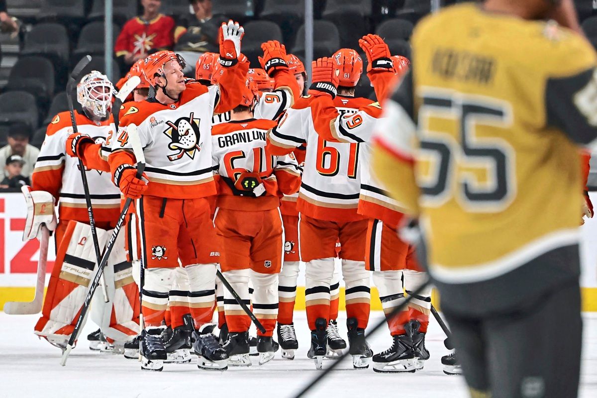 Anaheim Ducks gleichen im NHL-Play-off aus, Buffalo Sabres gehen in ...