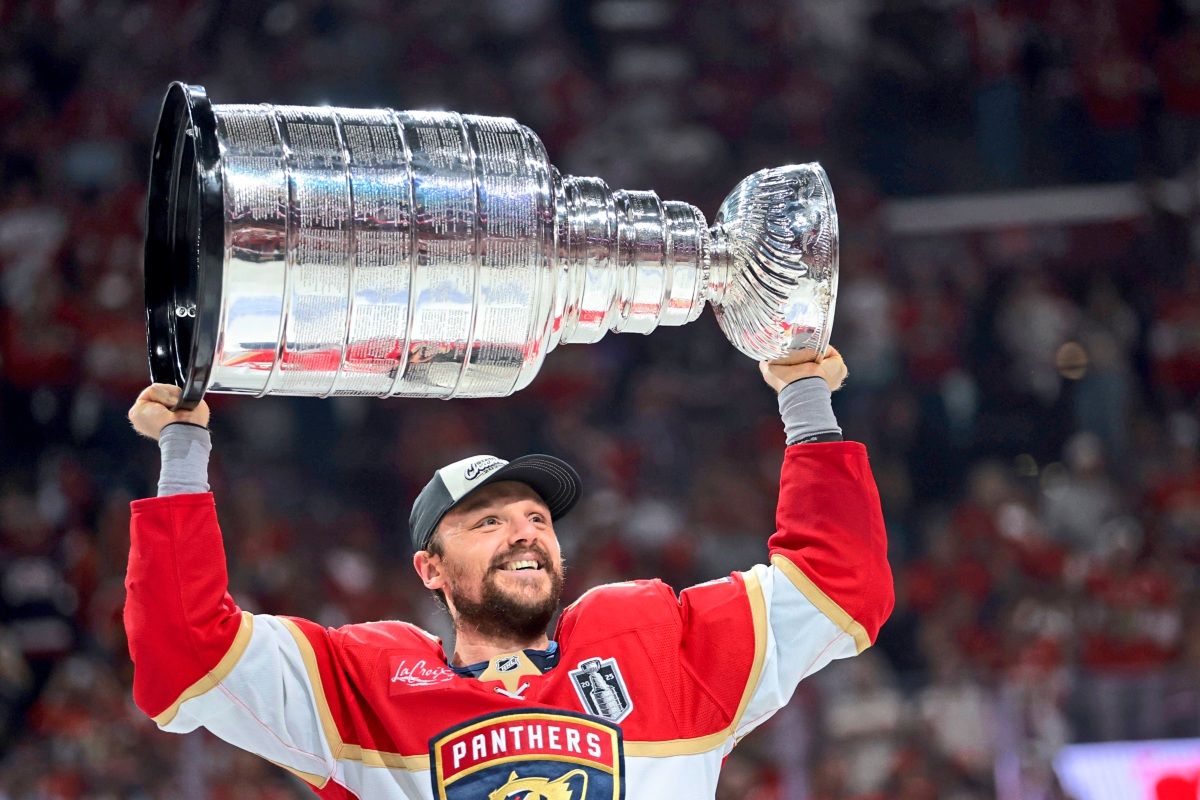 Sam Reinhart schießt die Florida Panthers mit vier Treffern zum Stanley ...